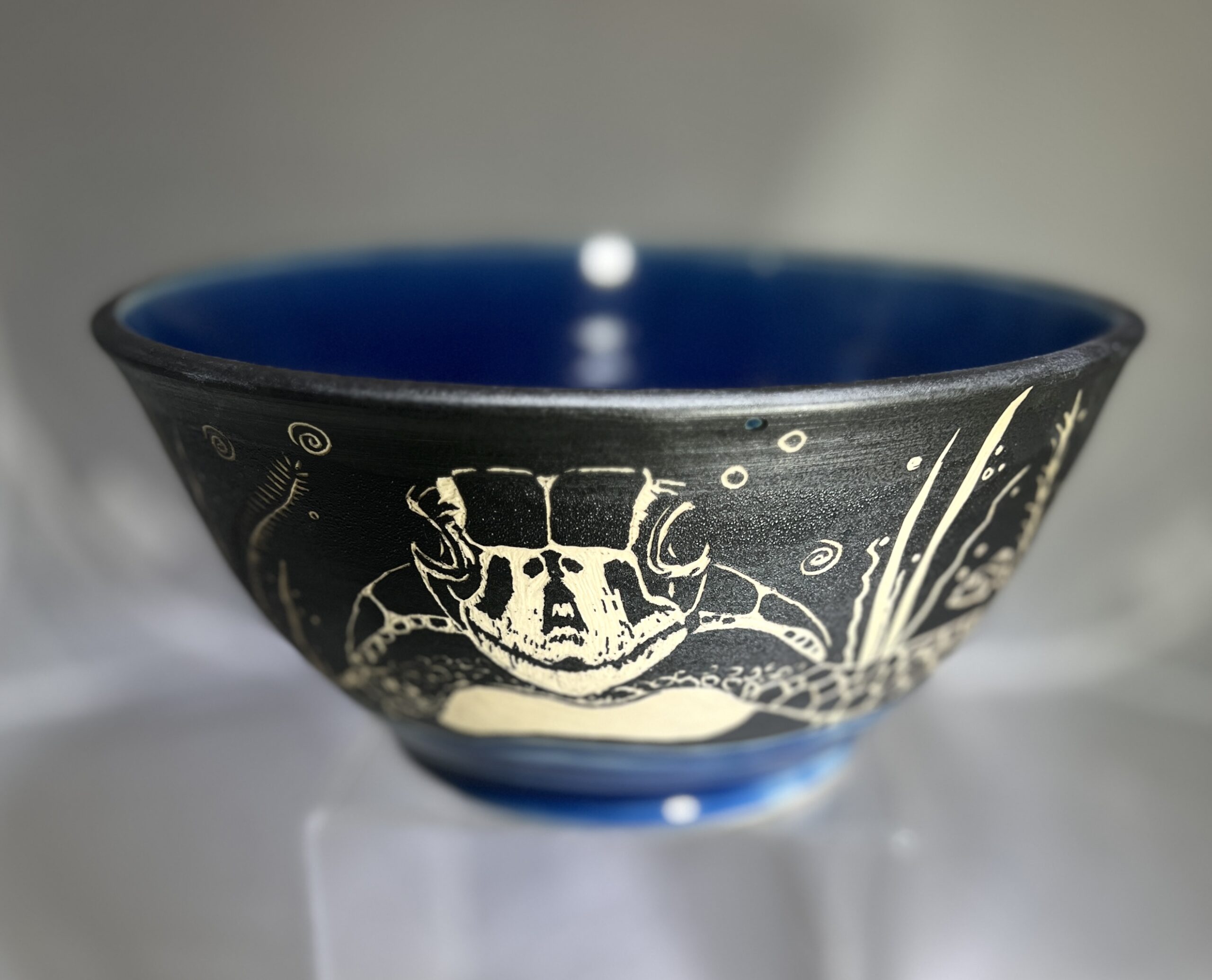 sgraffito sea turtle (honu) bowl - POTSY